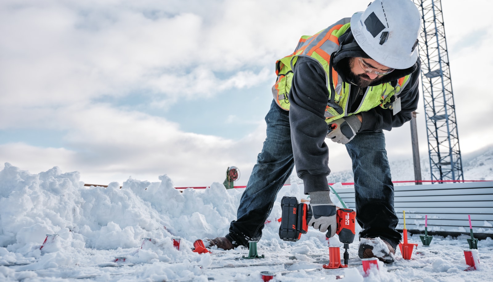 Solutions pour les tabliers métalliques - Hilti Corporation